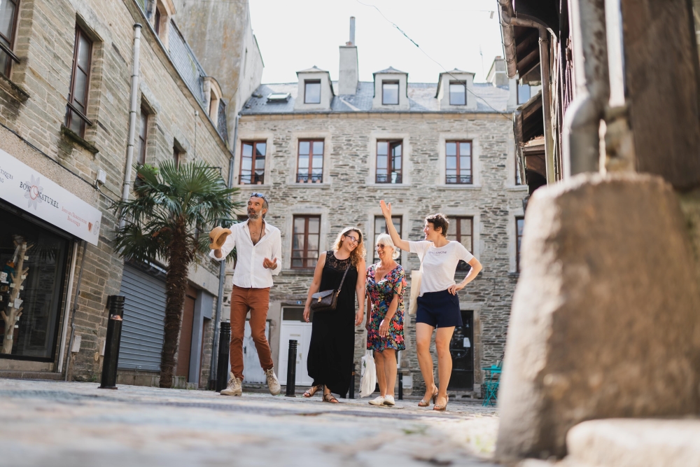 Cruise Greeters | Cherbourg Cruise